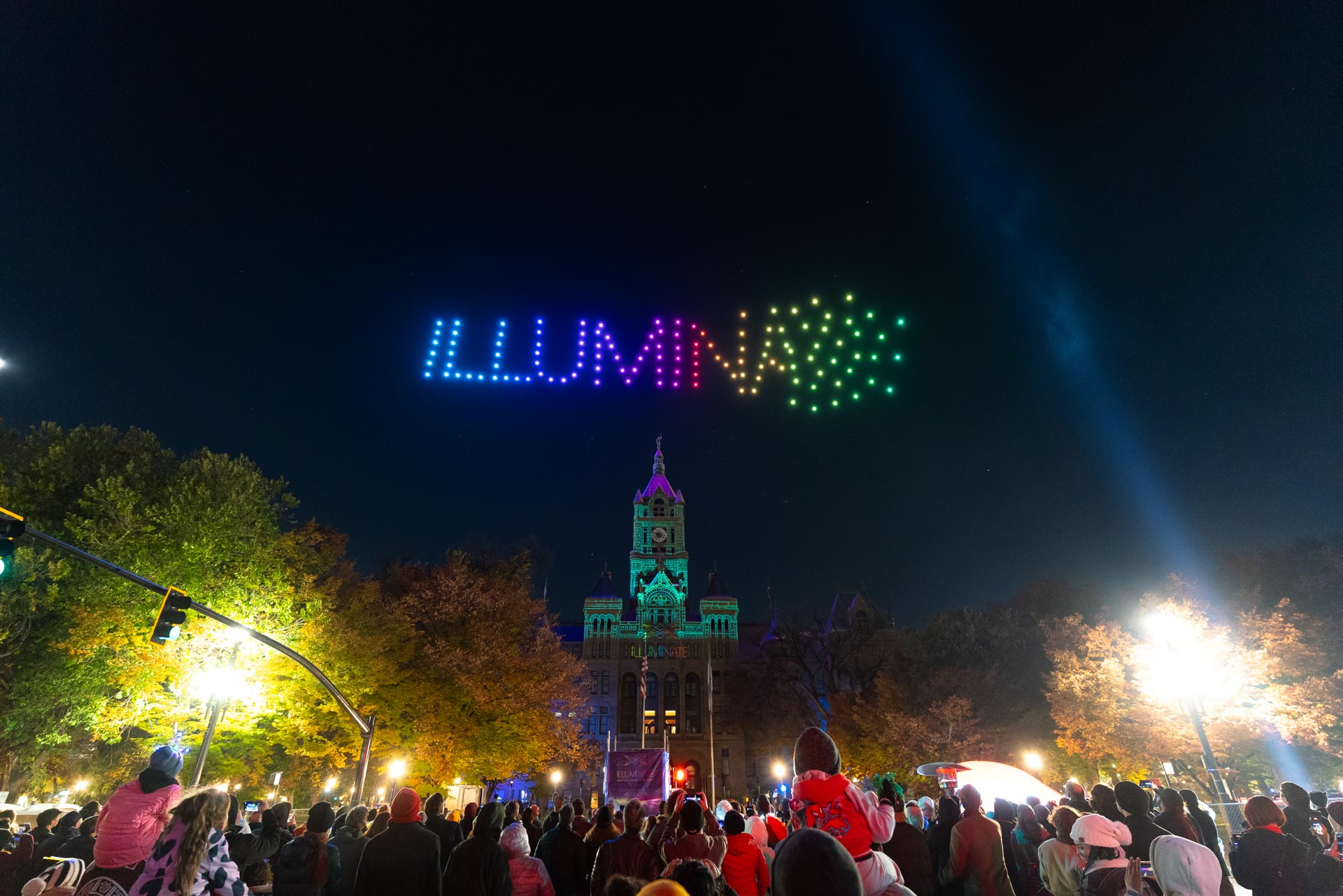 Book a Drone Show Instead of Fireworks | Droneshow.com